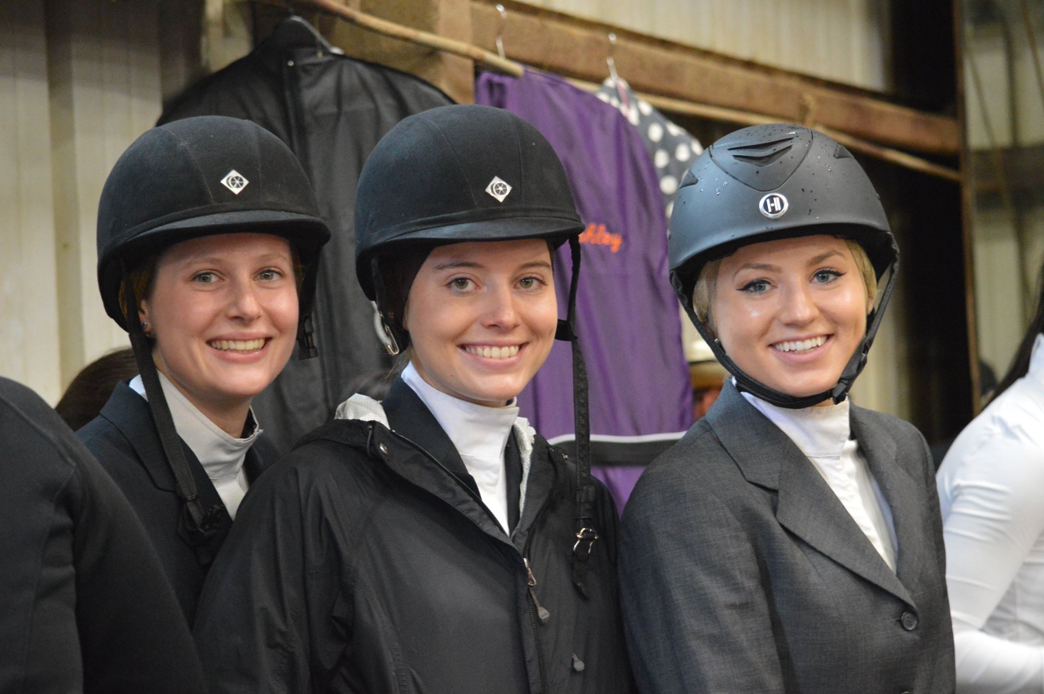 Connecticut College at Mystic Valley | Equestrian Team
